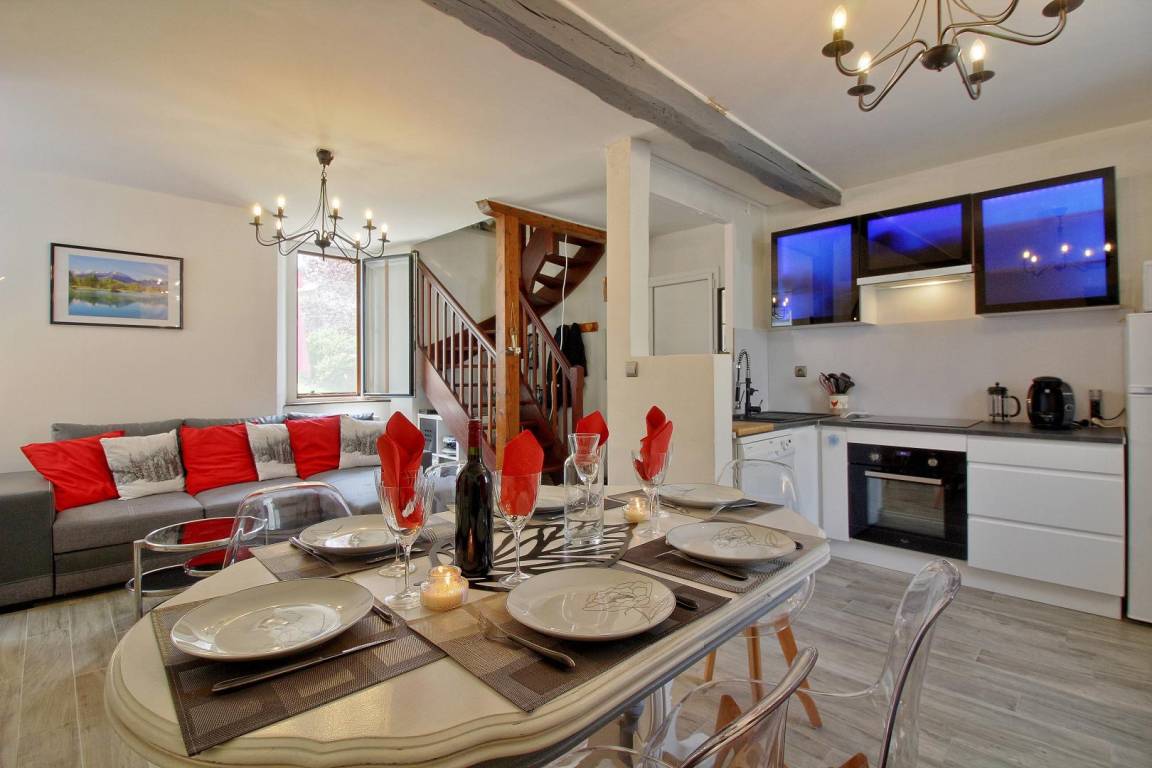 57 M² Mökki ∙ 2 Makuuhuonetta ∙ 4 Vierasta - Saint-Lary-Soulan