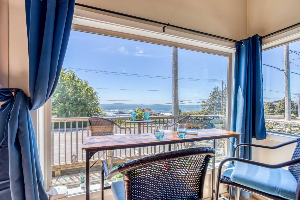 93 M² Condo ∙ 2 Bedrooms ∙ 4 Guests - Depoe Bay, OR