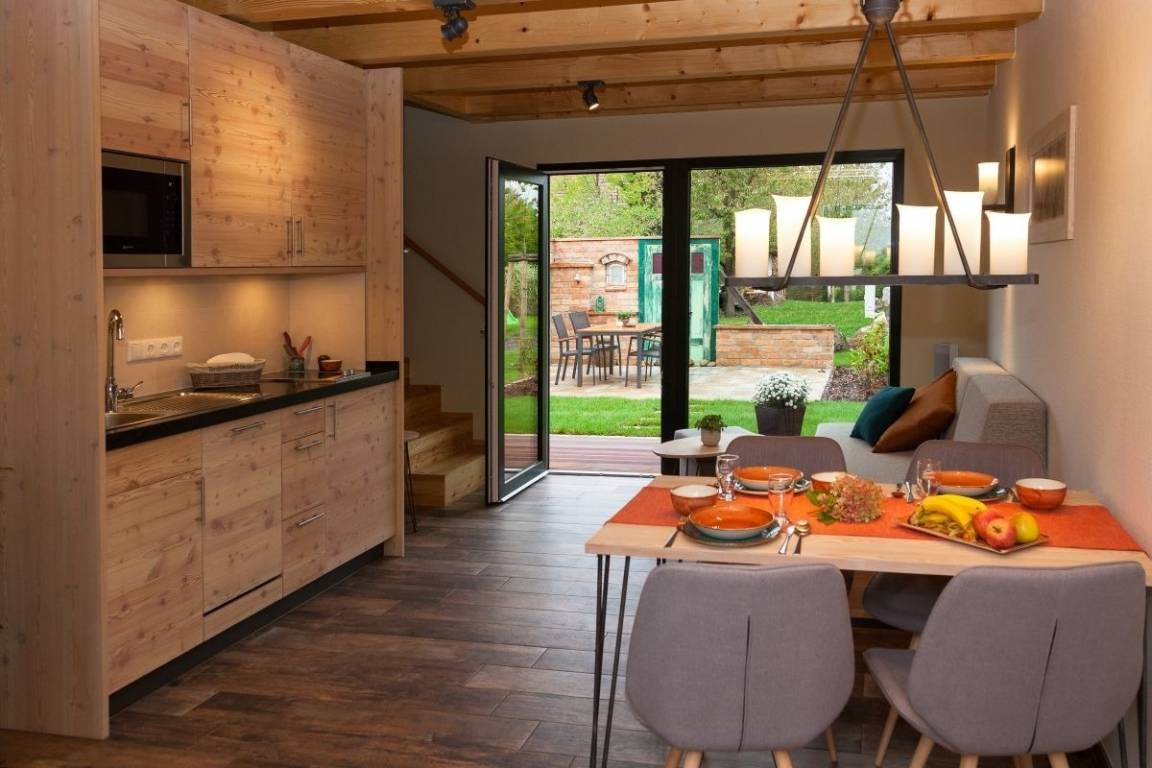 55 M² Ferienwohnung ∙ 2 Schlafzimmer ∙ 4 Gäste - Hoyerswerda