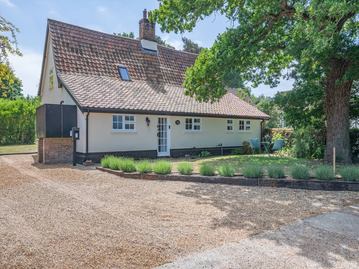 Cottage ∙ 3 Camere Da Letto ∙ 6 Ospiti - Diss