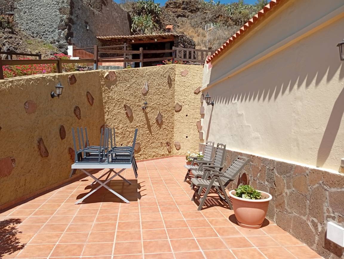 70 M² Chalet ∙ 2 Habitaciones ∙ 5 Huéspedes - El Hierro