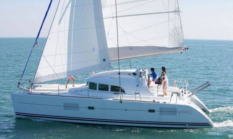 Hausboot ∙ 4 Schlafzimmer ∙ 8 Gäste - Seychellen