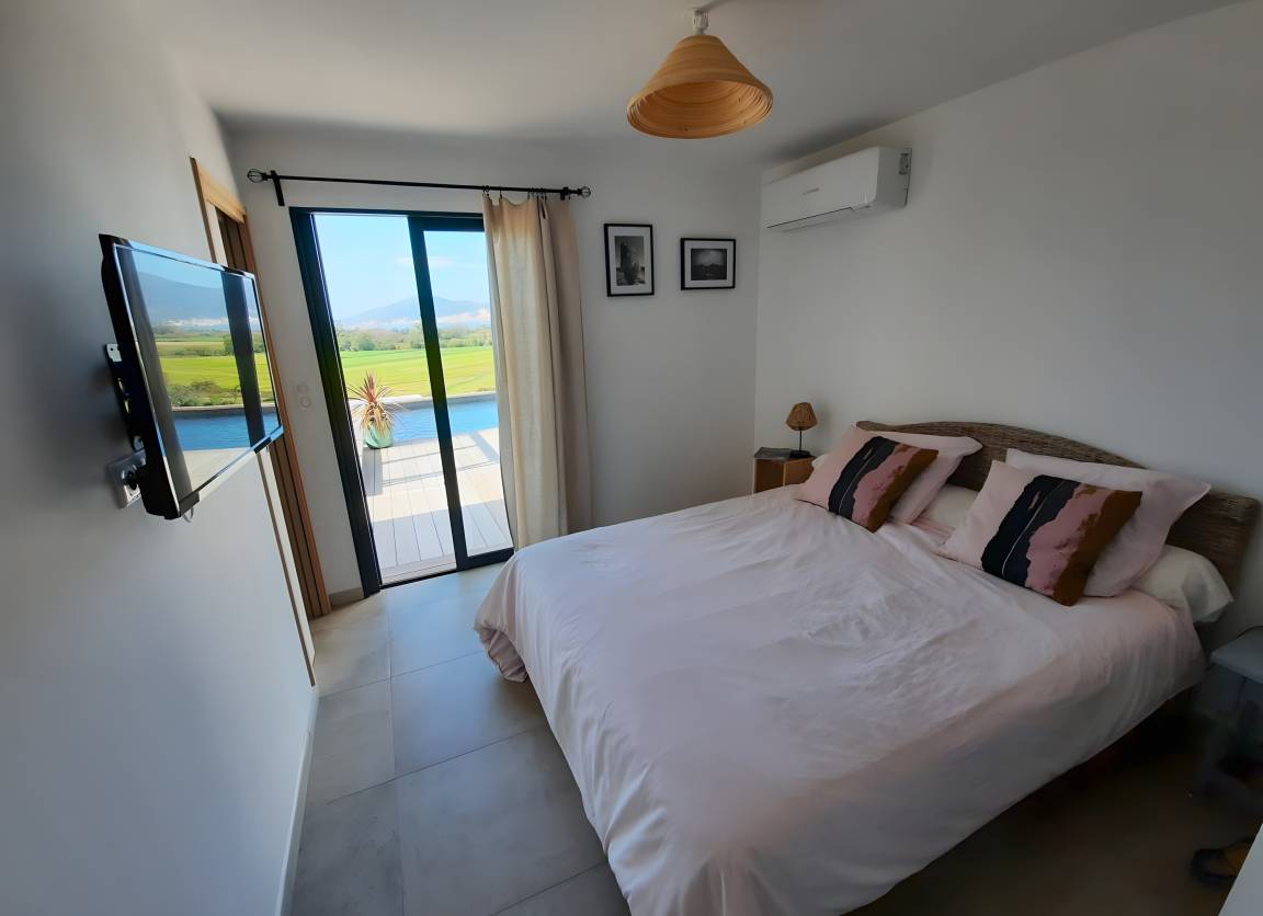 14 M² Chambre D'hôtes ∙ 1 Chambre ∙ 2 Personnes - Ajaccio