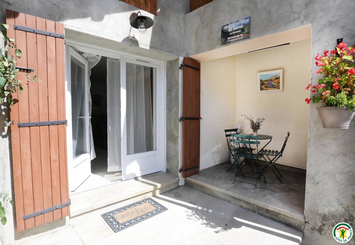 90 M² Gîte ∙ 2 Chambres ∙ 5 Personnes - Drôme