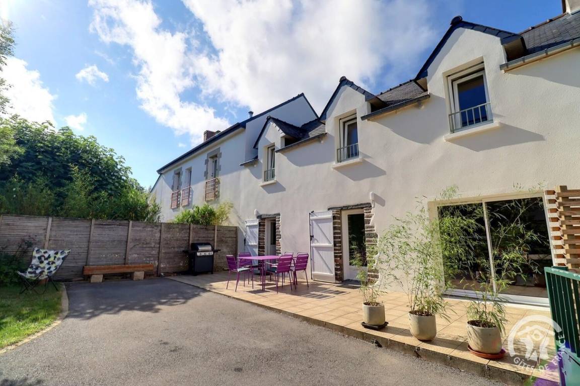 105 M² Gîte ∙ 3 Chambres ∙ 6 Personnes - Redon