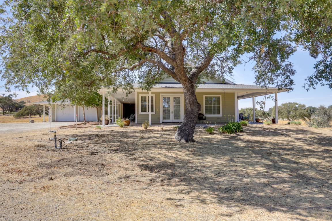 250 M² House ∙ 4 Bedrooms ∙ 8 Guests - Paso Robles, CA