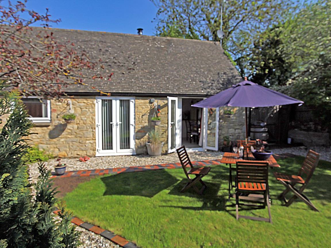Cottage ∙ 2 Bedrooms ∙ 4 Guests - Chipping Norton