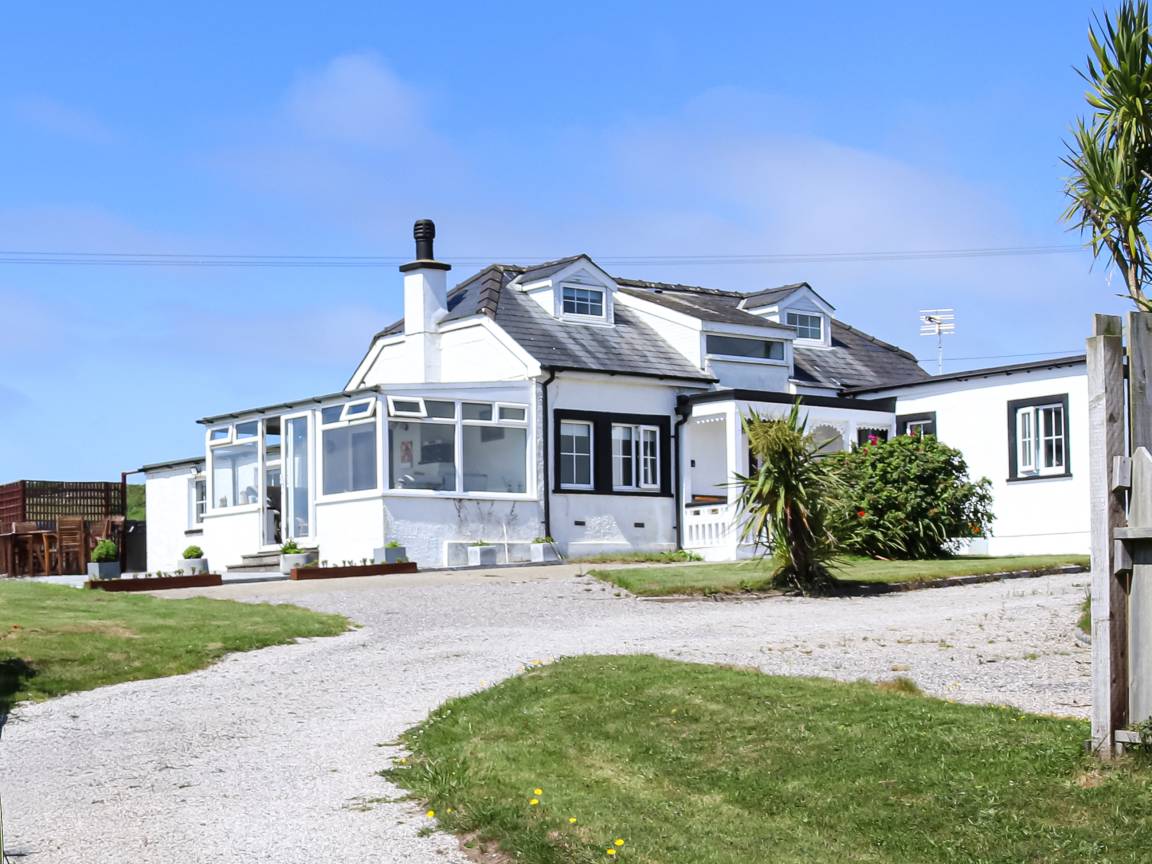 Cottage ∙ 4 Bedrooms ∙ 7 Guests - Aberdaron