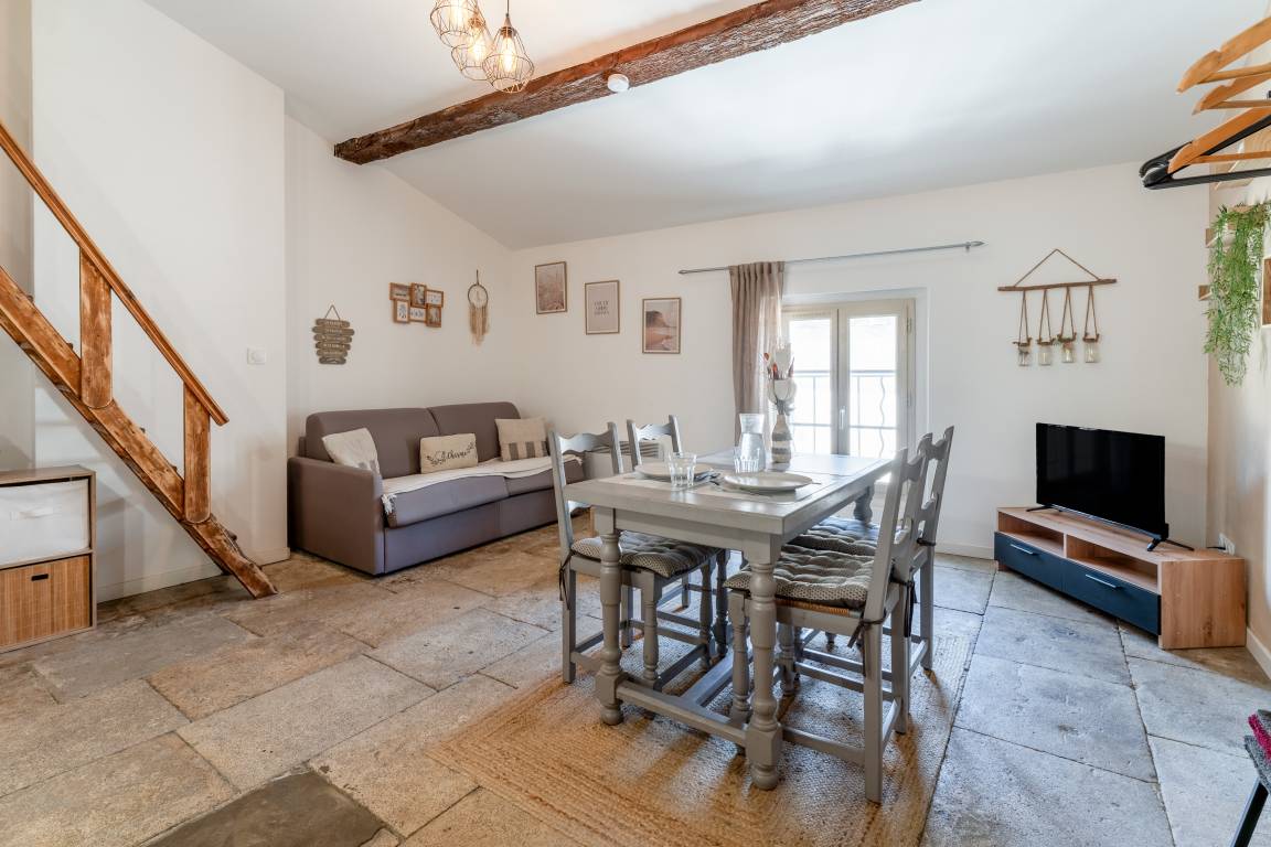 30 M² Appartement ∙ 2 Chambres ∙ 4 Personnes - Beaucaire