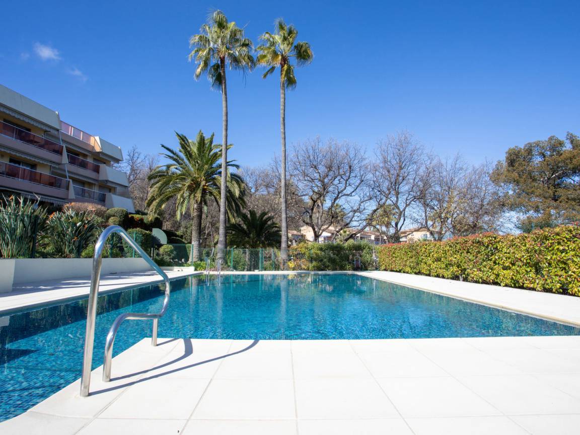 35 M² Apartment ∙ 1 Bedroom ∙ 4 Guests - Villeneuve-Loubet