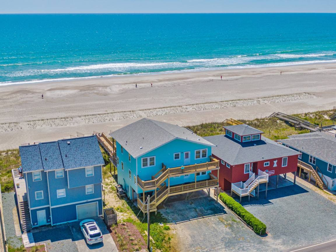 232 M² House ∙ 8 Bedrooms ∙ 16 Guests - Topsail Beach, NC