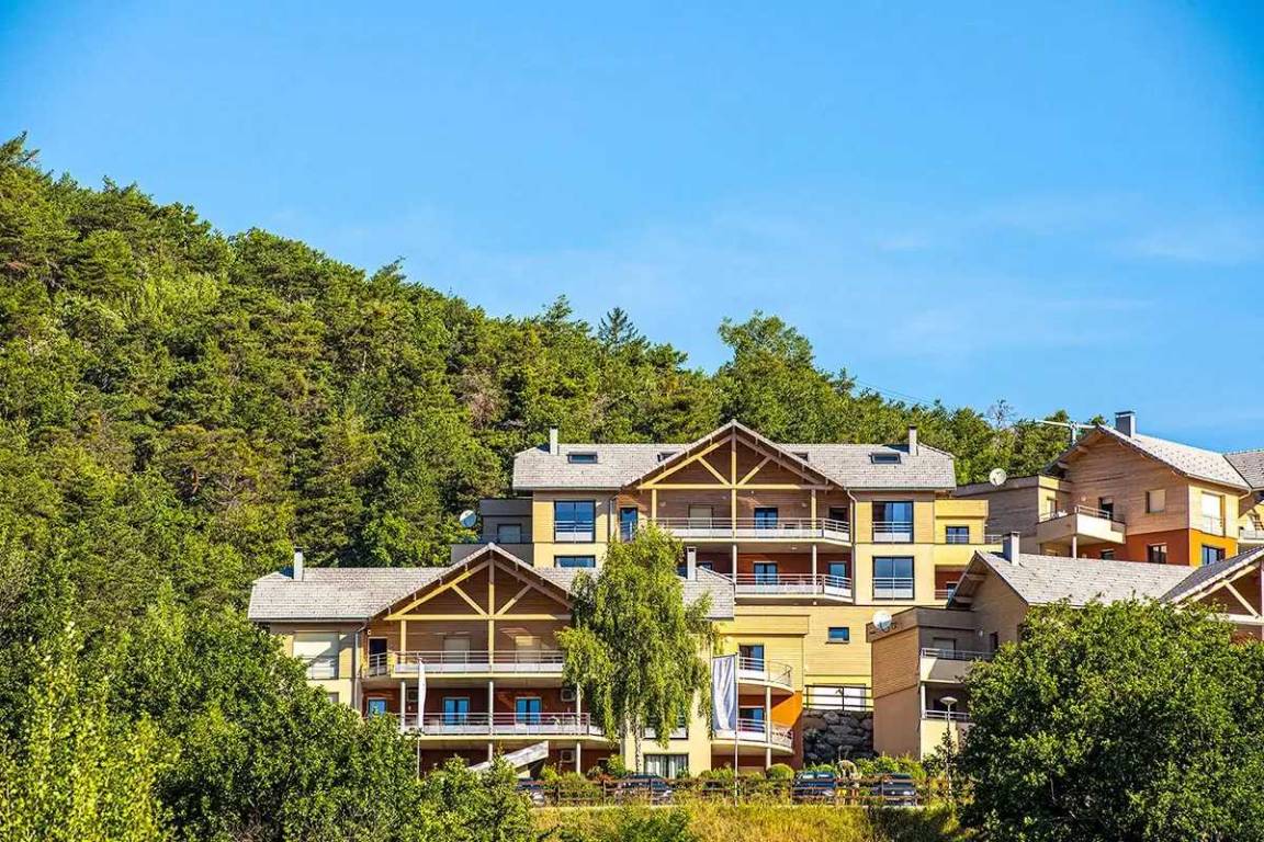 90 M² Appartement ∙ 2 Chambres ∙ 6 Personnes - Chorges