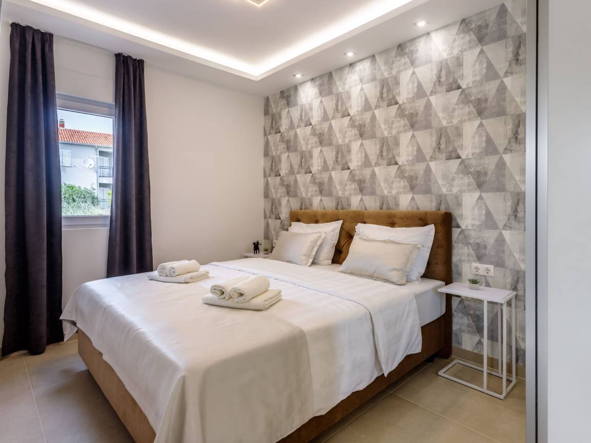 125 M² Ferienhaus ∙ 4 Schlafzimmer ∙ 8 Gäste - Okrug Gornji