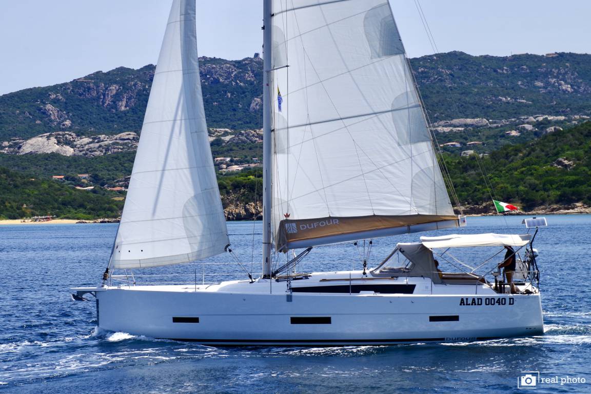 13 M² Hausboot ∙ 3 Schlafzimmer ∙ 6 Gäste - Sardinien