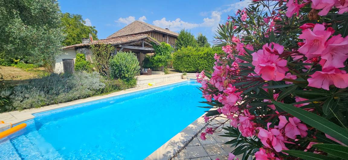 50 M² Maison De Vacances ∙ 2 Chambres ∙ 4 Personnes - Latour-Marliac