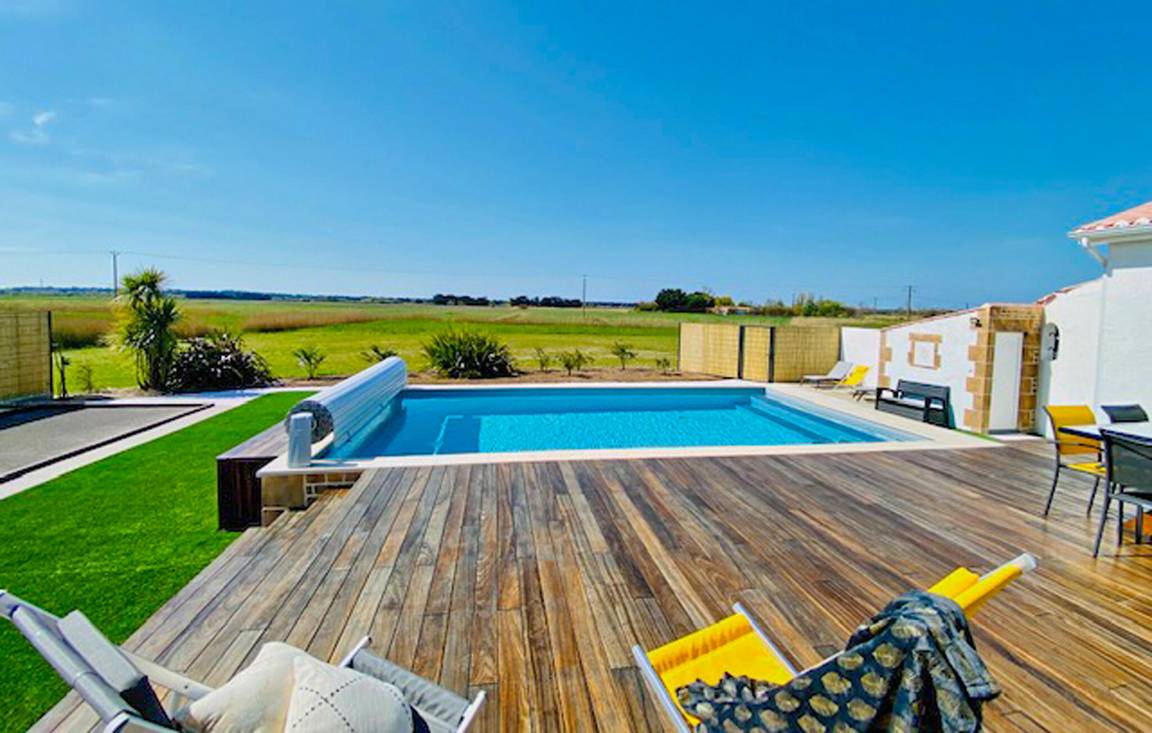 140 M² Maison De Vacances ∙ 4 Chambres ∙ 12 Personnes - La Barre-de-Monts