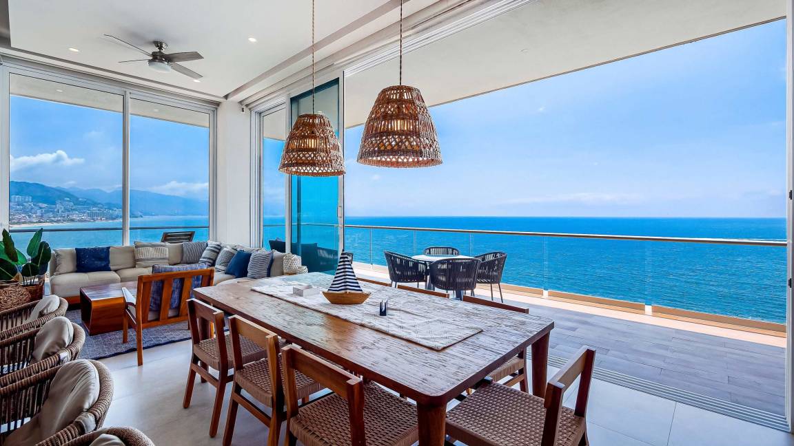 Apartment ∙ 4 Bedrooms ∙ 10 Guests - Puerto Vallarta