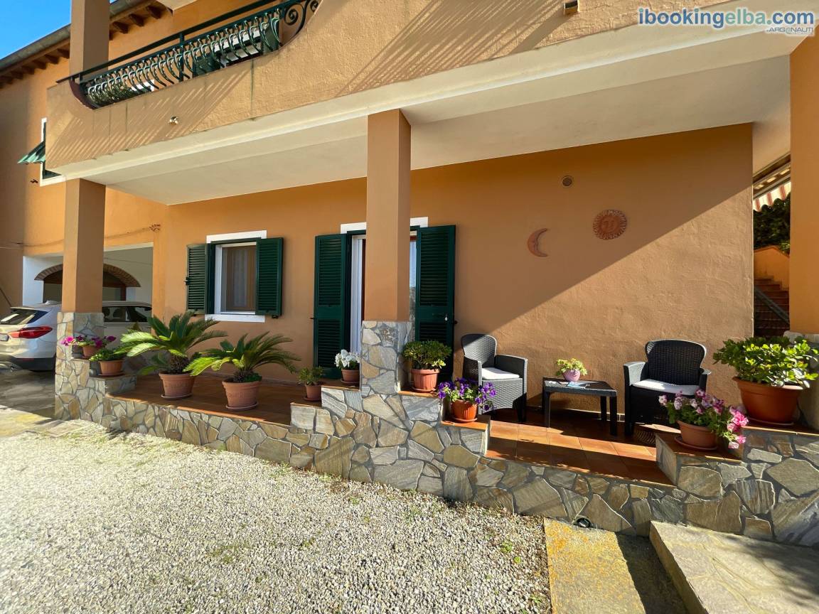 42 M² Ferienhaus ∙ 1 Schlafzimmer ∙ 3 Gäste - Porto Azzurro