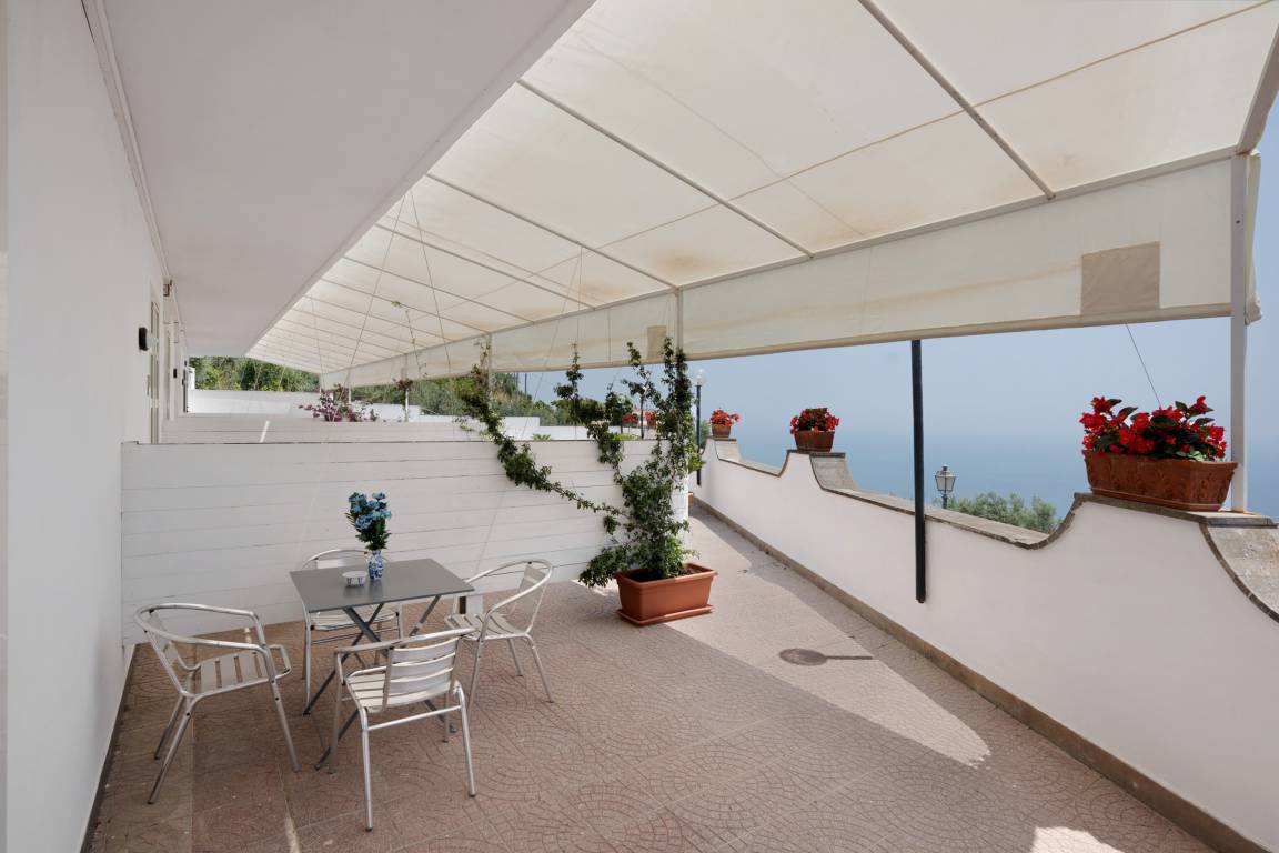 50 M² Ferienwohnung ∙ 1 Schlafzimmer ∙ 2 Gäste - Capri