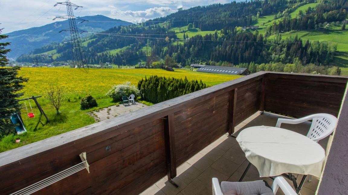48 M² Ferienwohnung ∙ 2 Schlafzimmer ∙ 6 Gäste - Dachstein