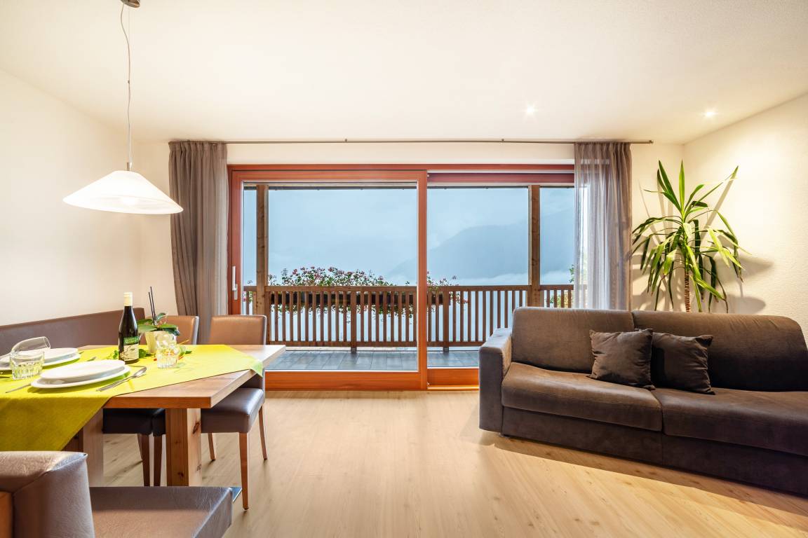 68 M² Apartamento ∙ 2 Habitaciones ∙ 6 Huéspedes - Ulten