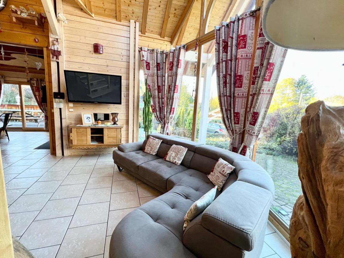 180 M² Cottage ∙ 4 Bedrooms ∙ 10 Guests - Alps