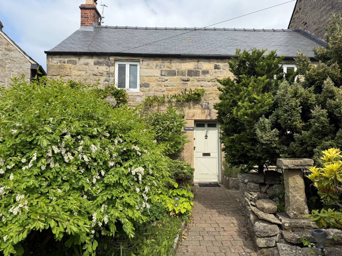 Cottage ∙ 3 Bedrooms ∙ 6 Guests - Bakewell