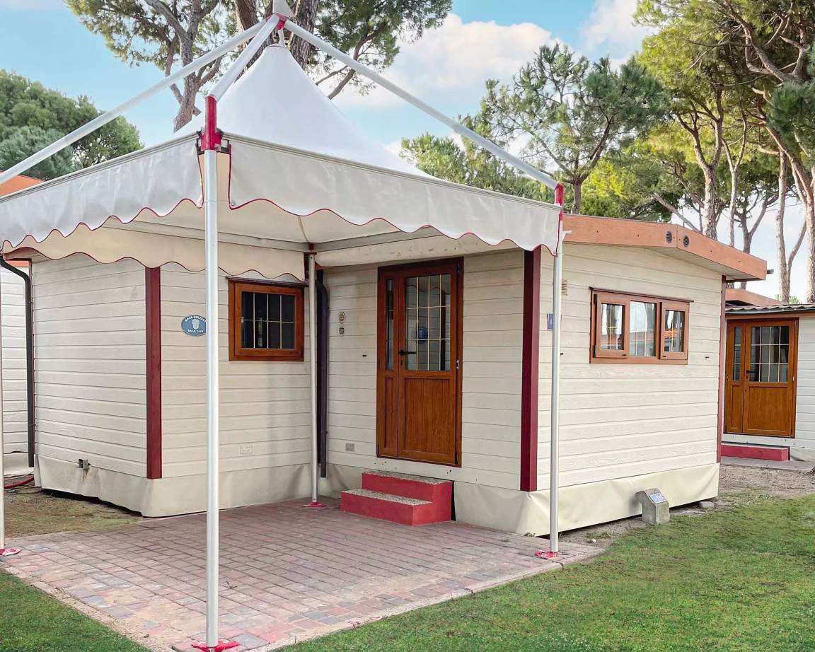 31 M² Caravan ∙ 2 Bedrooms ∙ 4 Guests - Venice