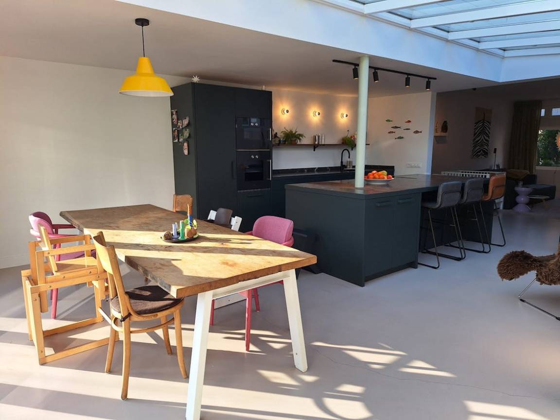 200 M² House ∙ 3 Bedrooms ∙ 4 Guests - Hilversum
