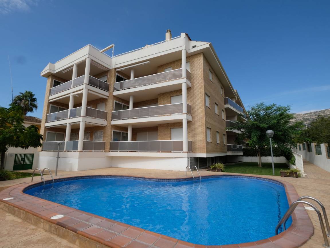 85 M² Apartamento ∙ 3 Habitaciones ∙ 8 Huéspedes - Alcanar