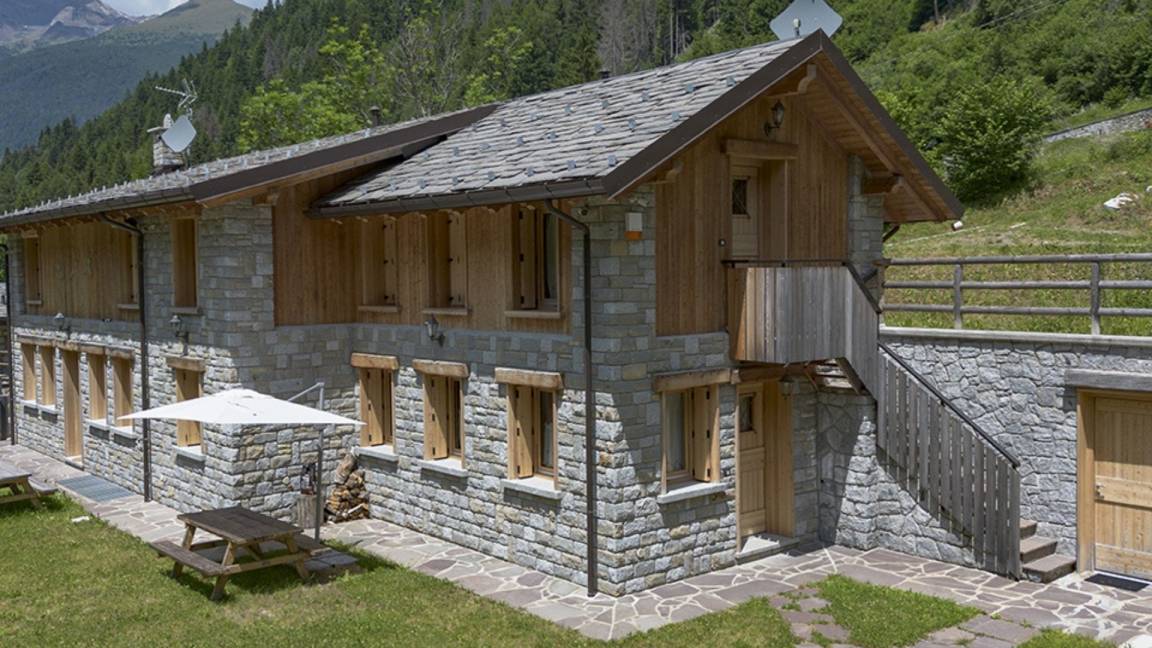 65 M² Apartment ∙ 2 Bedrooms ∙ 4 Guests - Passo del Tonale