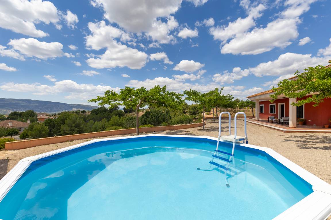 216 M² Villa ∙ 4 Bedrooms ∙ 8 Guests - Aledo