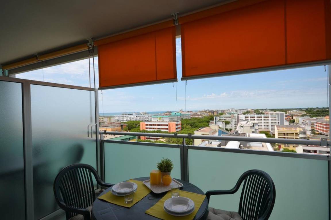 51 M² Appartamento ∙ 3 Camere Da Letto ∙ 6 Ospiti - Bibione