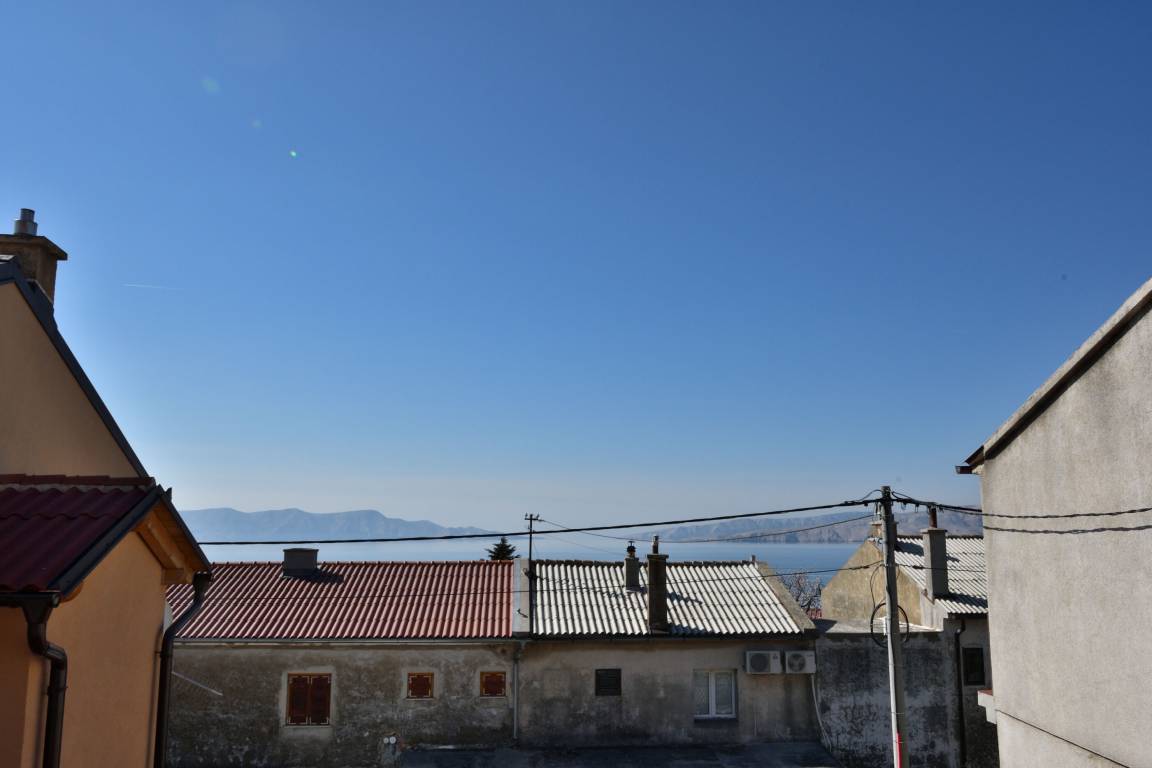 100 M² Apartment ∙ 3 Bedrooms ∙ 6 Guests - Senj