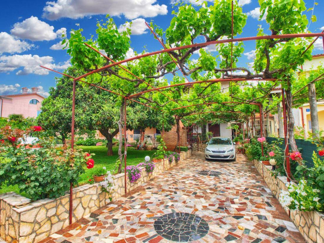 53 M² Apartment ∙ 3 Bedrooms ∙ 5 Guests - Rovinj