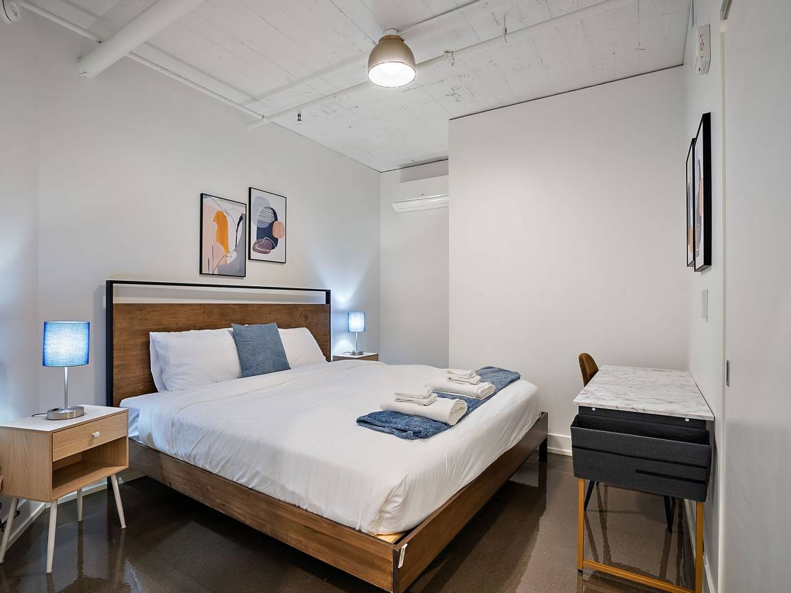 Apartment ∙ 1 Bedroom ∙ 3 Guests - Minneapolis, MN