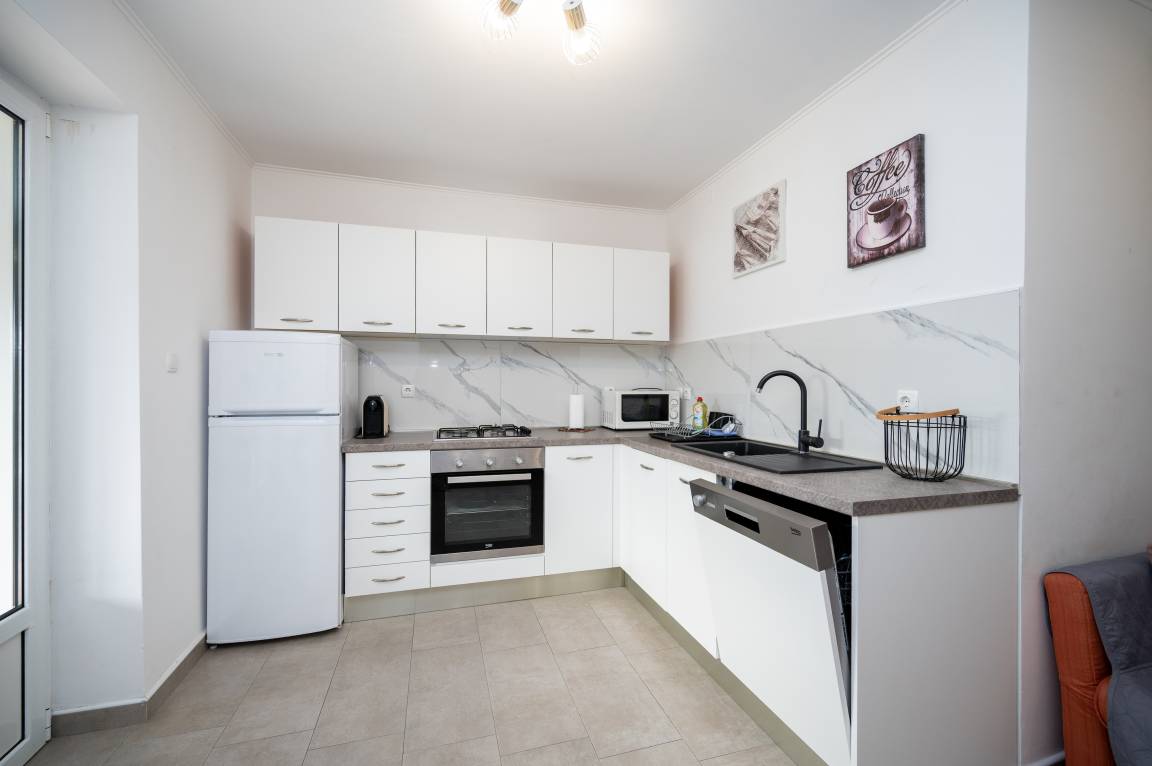 51 M² Ferienwohnung ∙ 2 Schlafzimmer ∙ 4 Gäste - Lopar