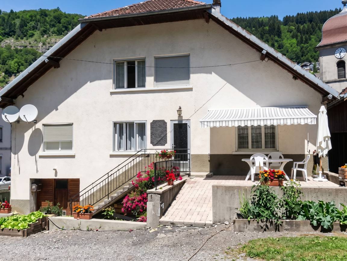 70 M² Apartamento ∙ 2 Habitaciones ∙ 4 Huéspedes - La Chaux-de-Fonds