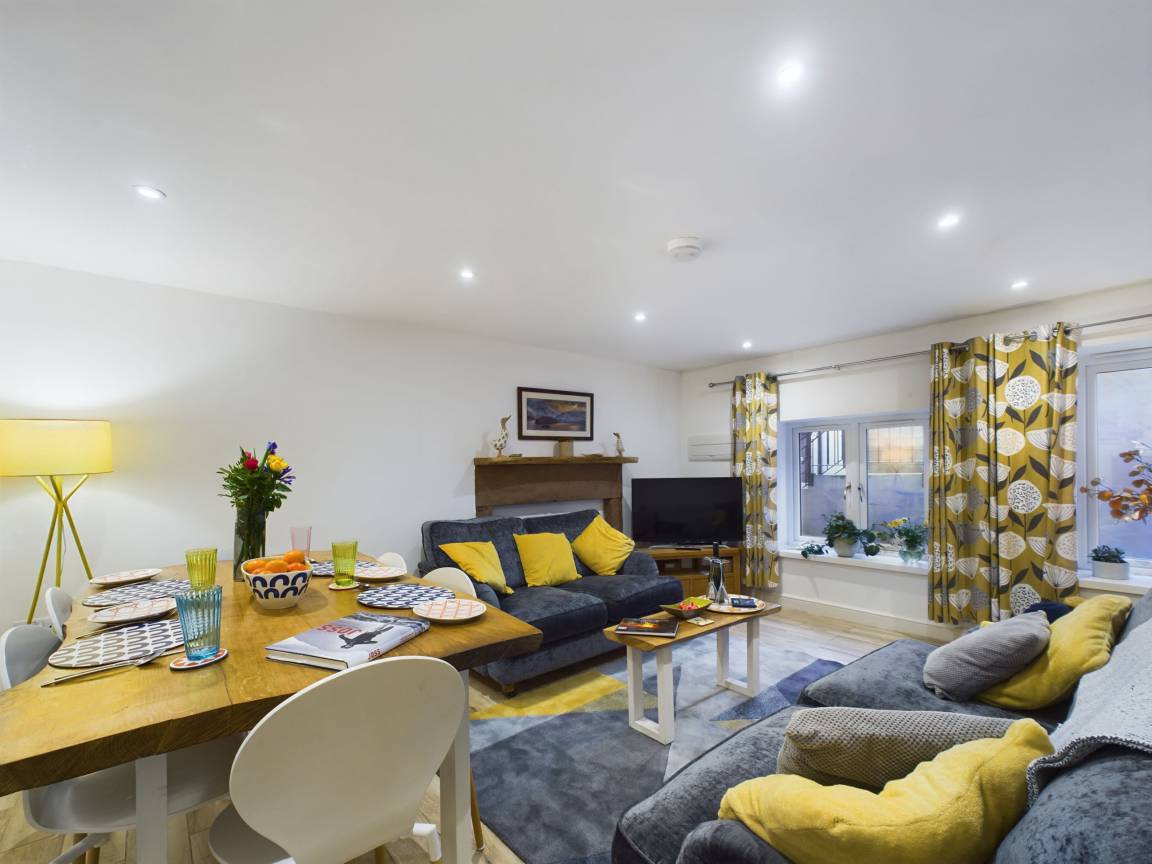 Cottage ∙ 2 Bedrooms ∙ 4 Guests - Penrith