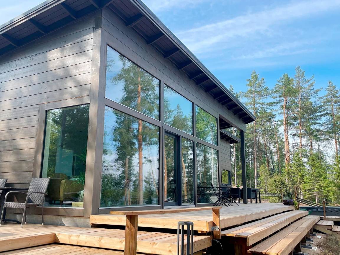 77 M² Talo ∙ 2 Makuuhuonetta ∙ 5 Vierasta - Korpilahti