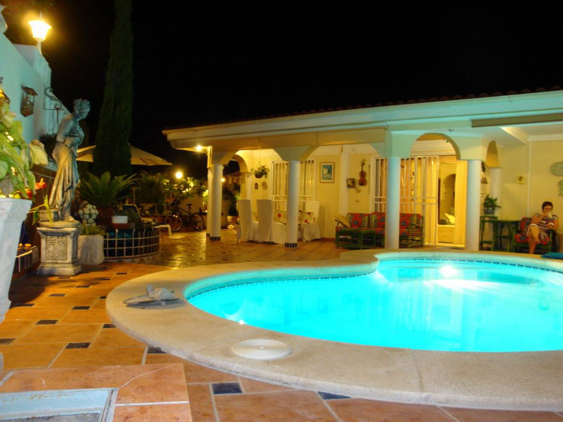 120 M² Villa ∙ 2 Bedrooms ∙ 6 Guests - Adeje