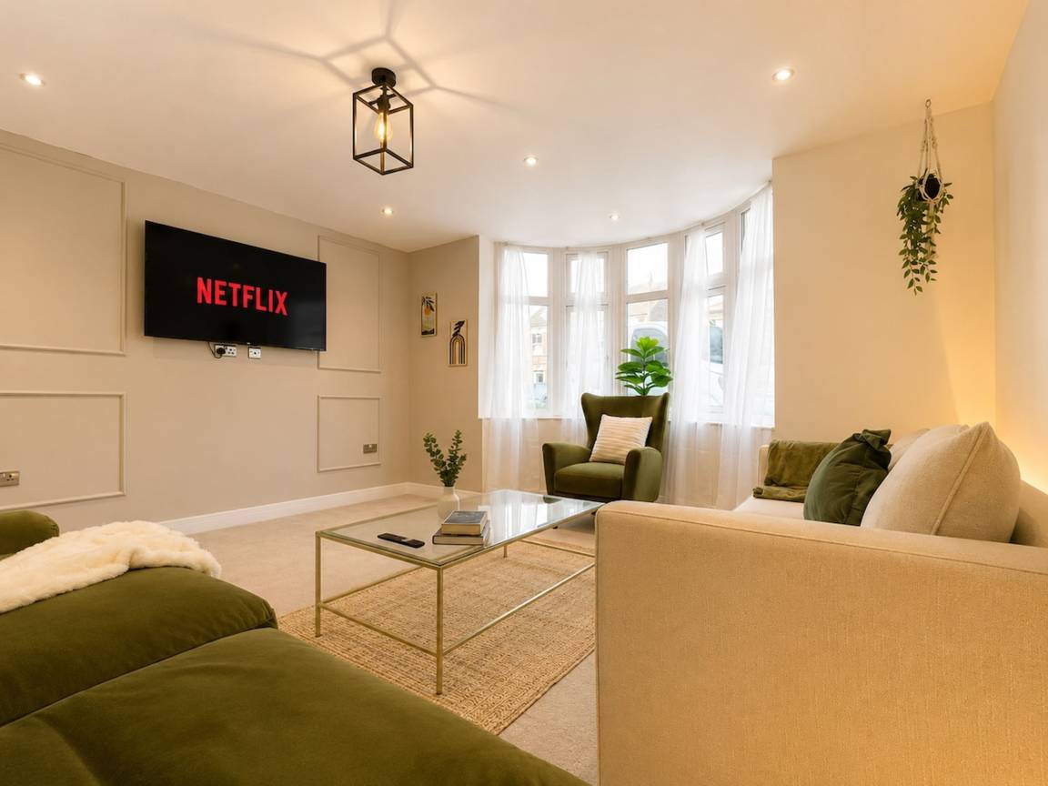 Apartamento ∙ 4 Habitaciones ∙ 7 Huéspedes - Maidenhead
