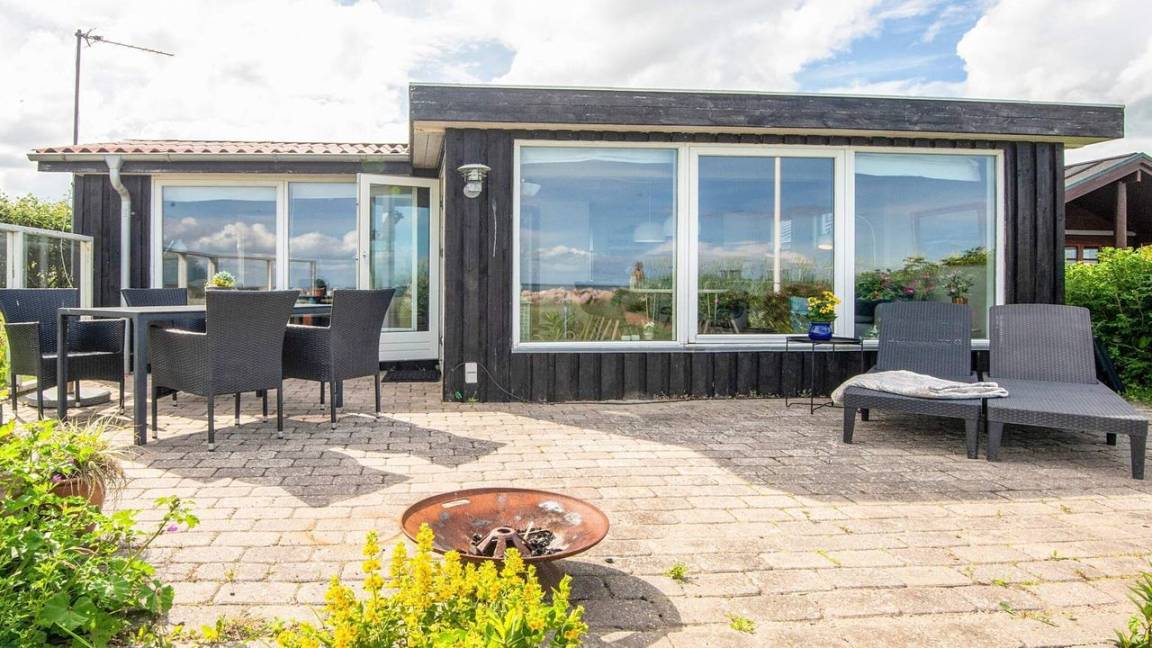 84 M² Ferienhaus ∙ 2 Schlafzimmer ∙ 5 Gäste - Juelsminde
