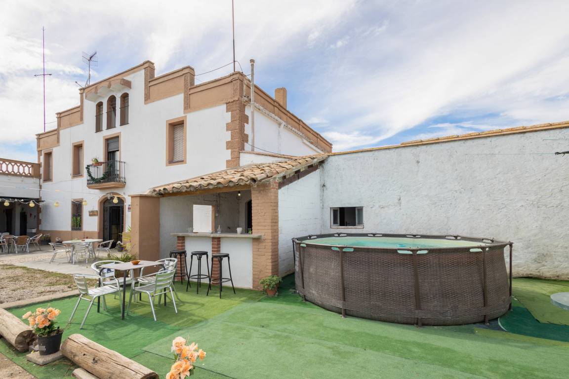 225 M² Ferienhaus ∙ 5 Schlafzimmer ∙ 18 Gäste - Costa Daurada