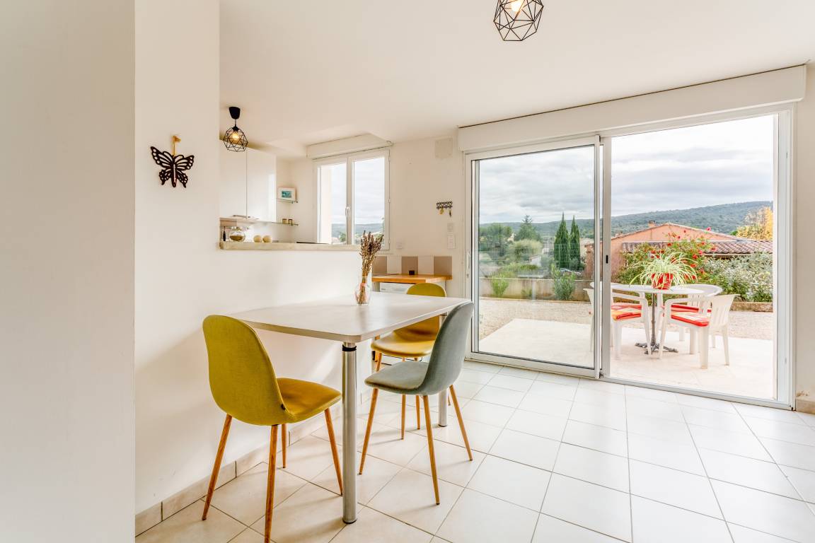 47 M² Maison De Vacances ∙ 1 Chambre ∙ 4 Personnes - Bédoin
