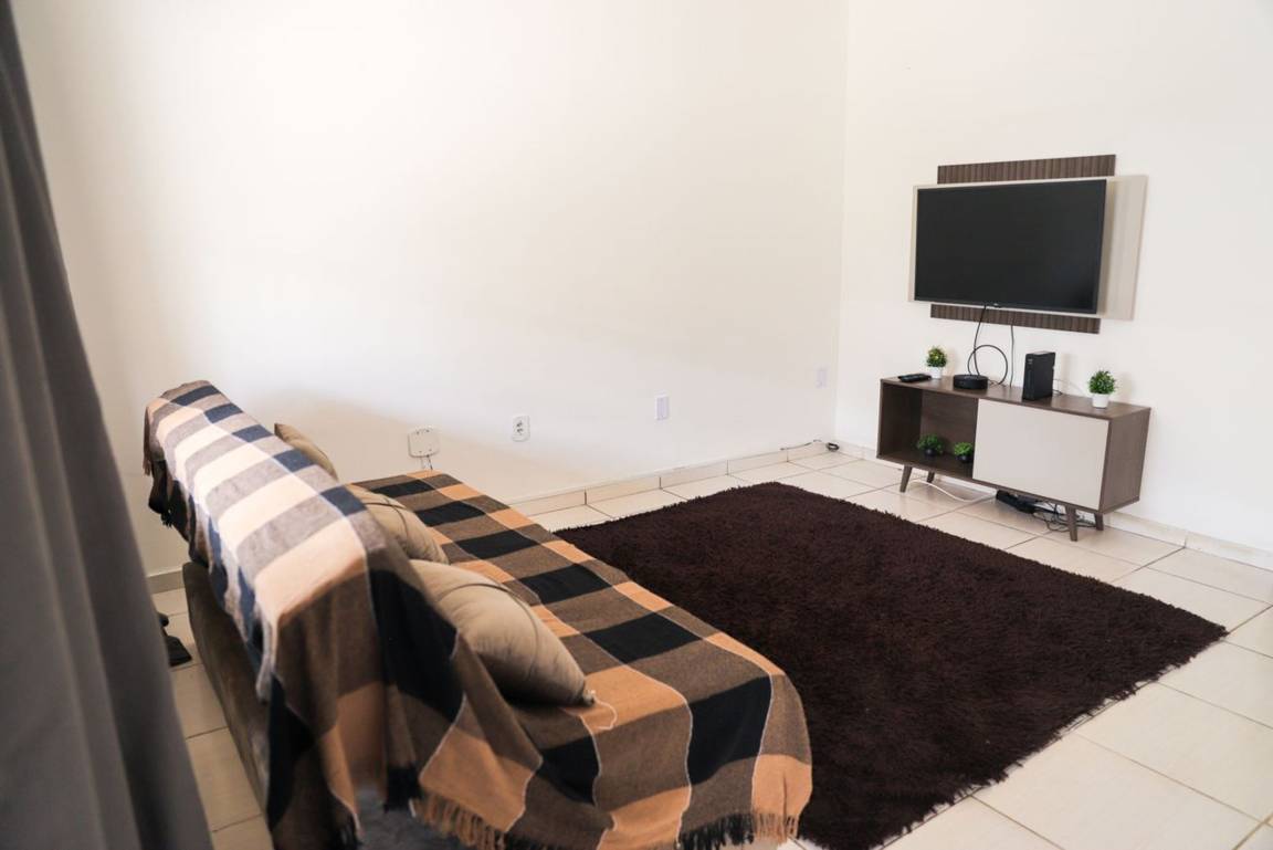 140 M² Casa ∙ 4 Quartos ∙ 10 Hóspedes - Rio das Ostras