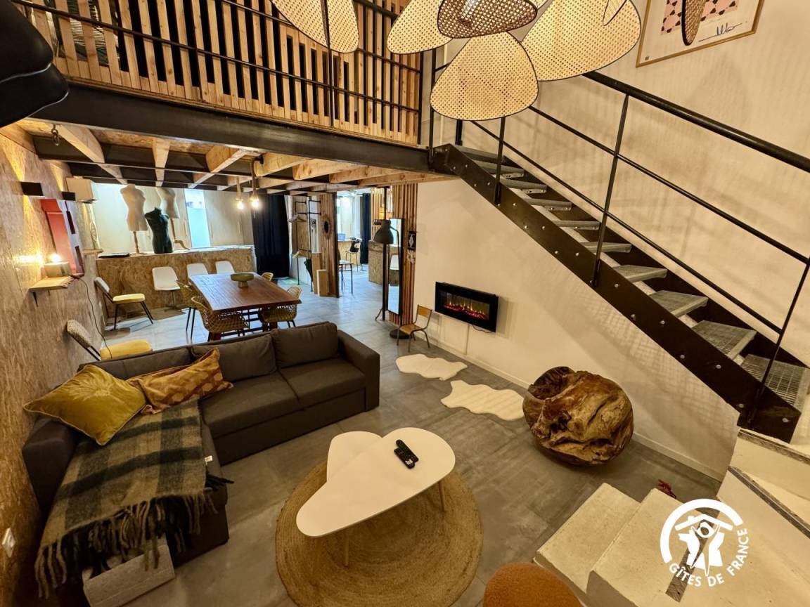 120 M² Gîte ∙ 1 Chambre ∙ 4 Personnes - Carcassonne
