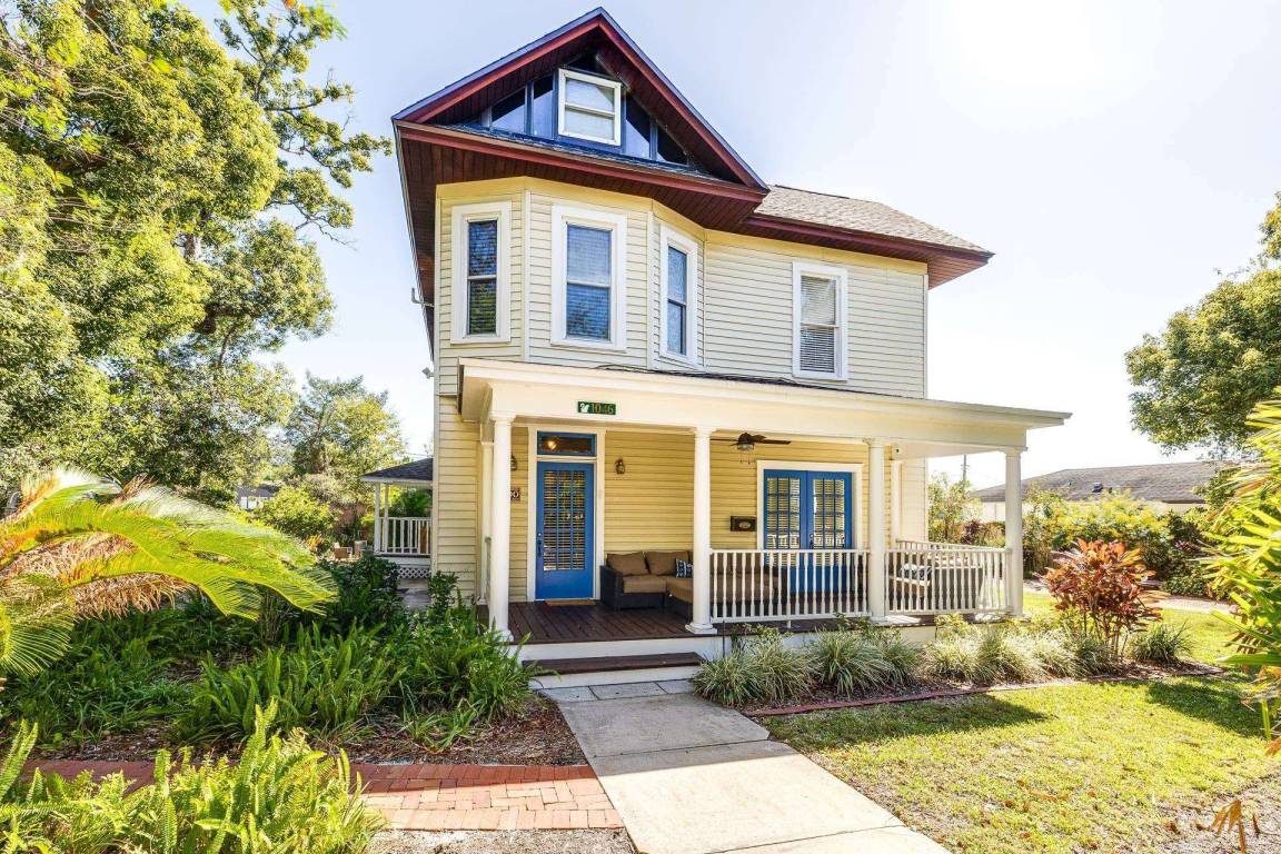 343 M² House ∙ 5 Bedrooms ∙ 12 Guests - Lakeland, FL
