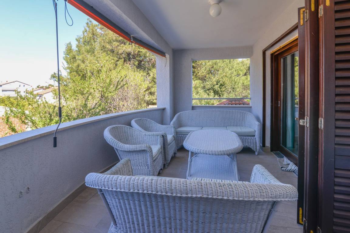 110 M² Apartment ∙ 4 Bedrooms ∙ 8 Guests - Mali Losinj