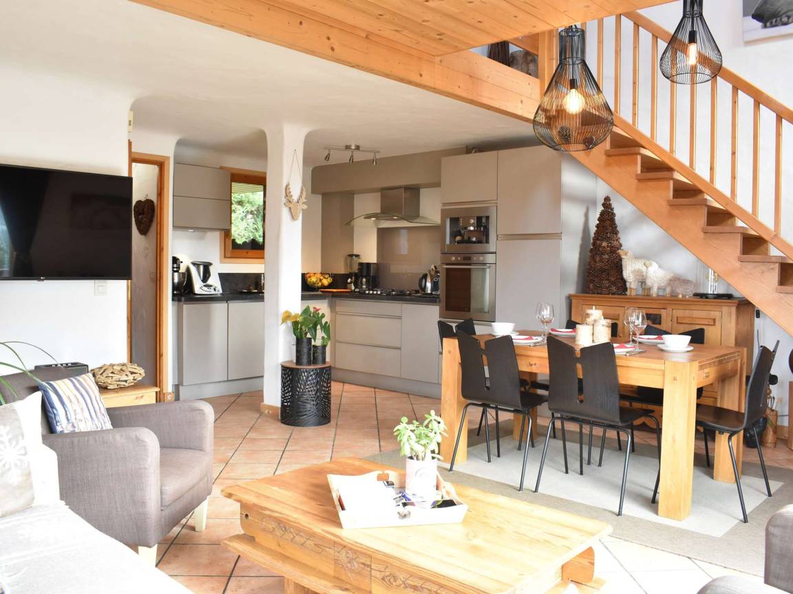 90 M² Chalet ∙ 3 Bedrooms ∙ 6 Guests - Courchevel 1850